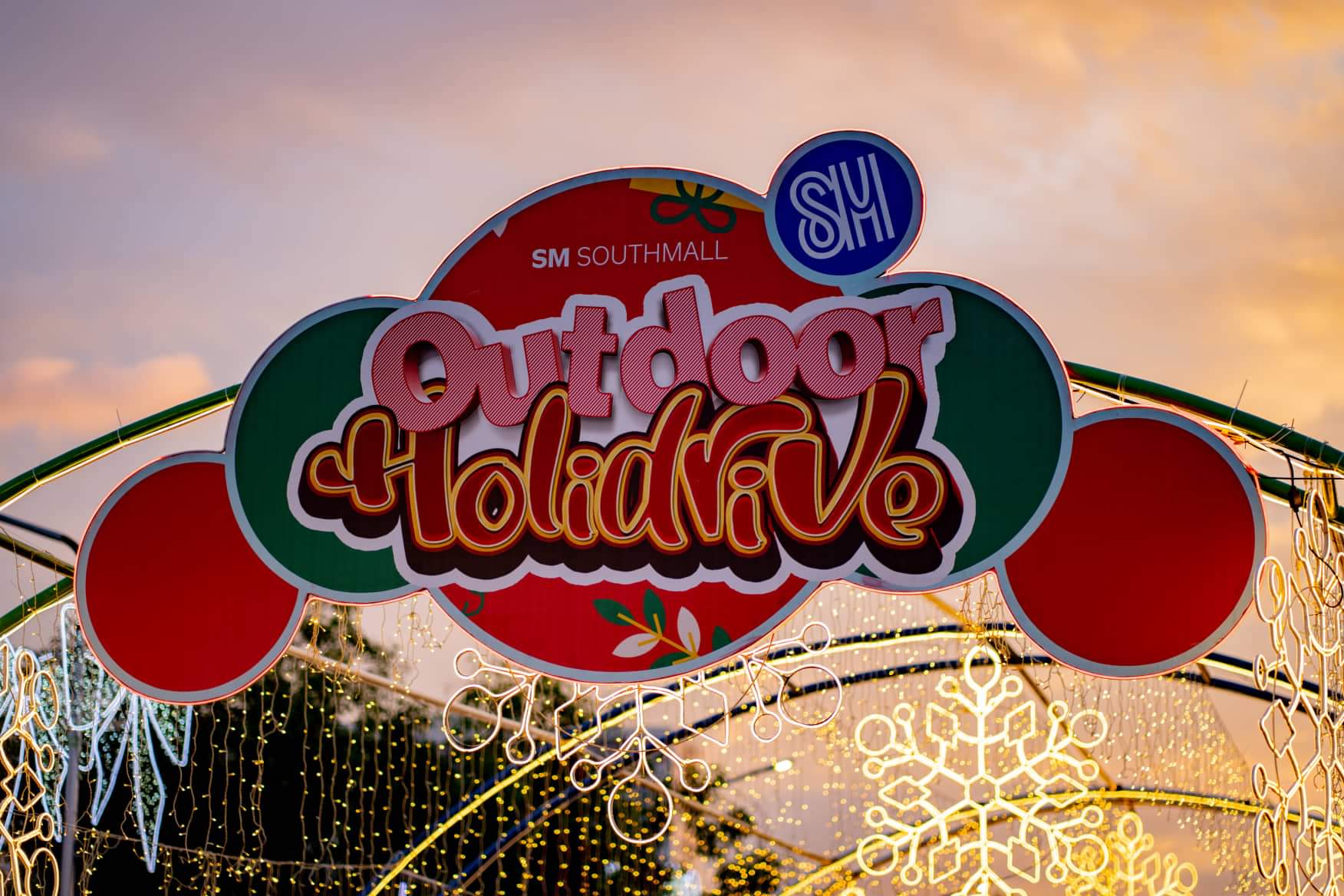 Get Ready for an Immersive Drive-thru at SM Southmall’s Outdoor ...